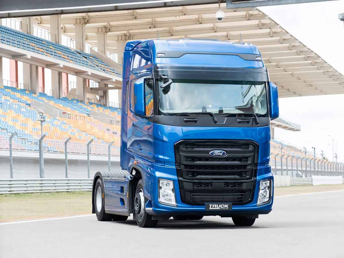 Ford Trucks F-Max: scoprilo da Truck Italia